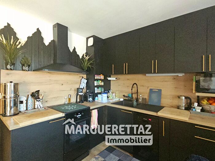 Appartement à vendre - Reignier-Ésery - 3 pièces - 1 chambre