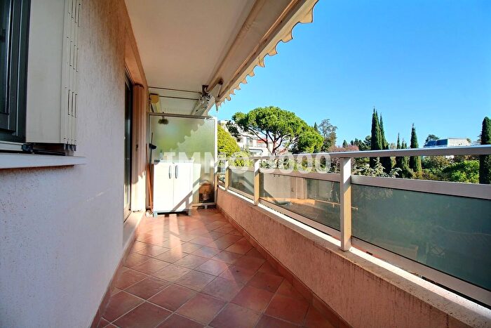 Appartement 2 pièces à vendre - Nice, Caucade