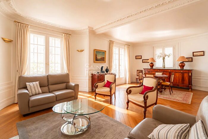 Paris 16ème, Muette-Nord, Trocadéro : Appartement 4 pièces à vendre