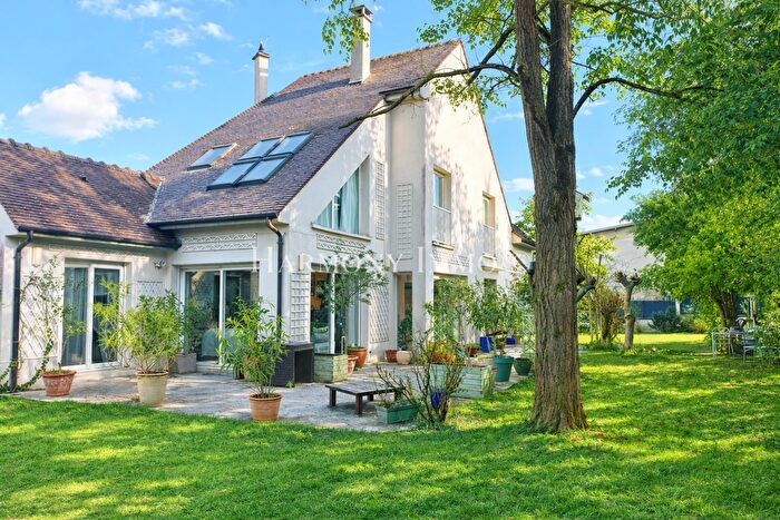 Maison 8 pièces à vendre à Bièvres