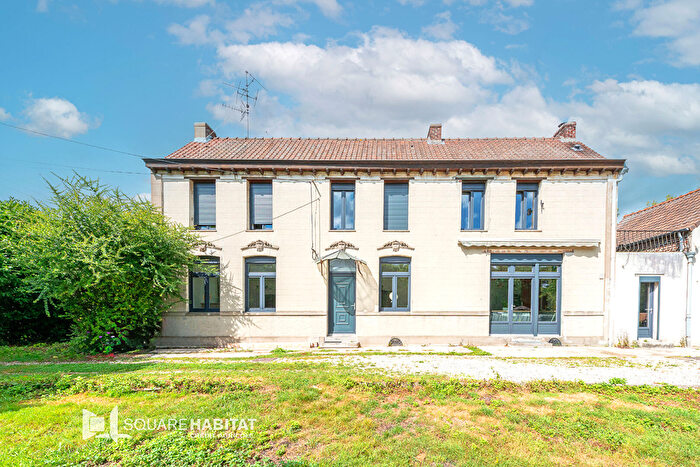 Maison à vendre - Vicq - 9 pièces - 4 chambres