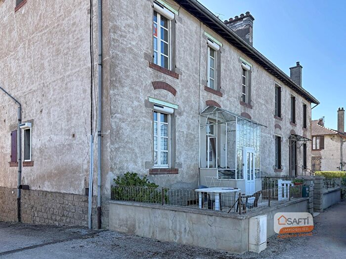 Maison 4 pièces à Lacanche, à vendre
