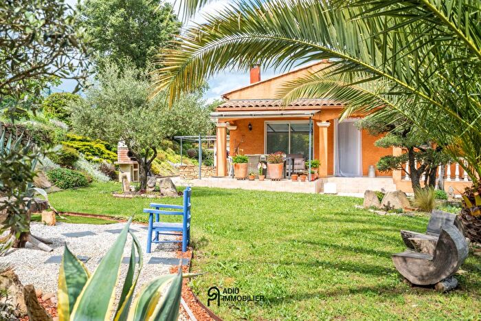 Maison 4 pièces à Vézénobres, à vendre