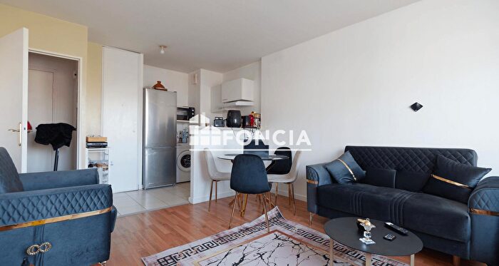 Appartement à vendre - Corbeil-Essonnes, Pressoir, Prompt - 2 pièces - 1 chambre