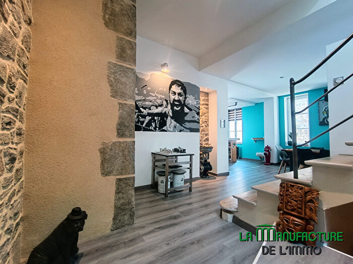 Maison à vendre - Saint-Didier-en-Velay - 6 pièces - 4 chambres