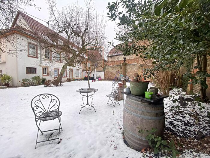 Maison à vendre - Wissembourg - 9 pièces - 2 chambres