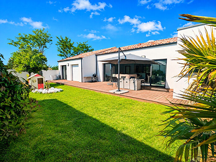 Maison 6 pièces à Saint-Gilles-Croix-de-Vie, à vendre