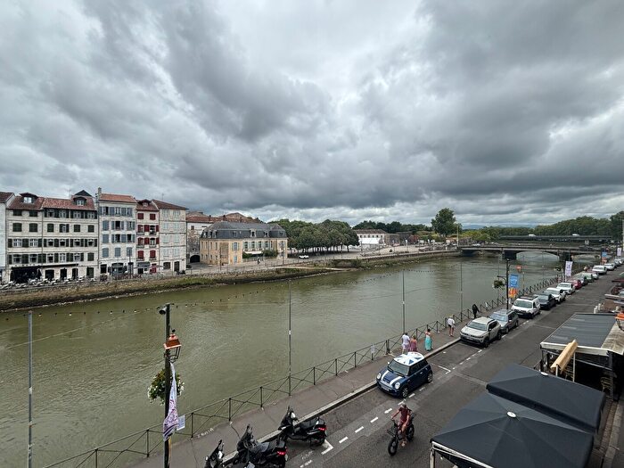 BayonneBayonaBaiona : Appartement 4 pièces à vendre