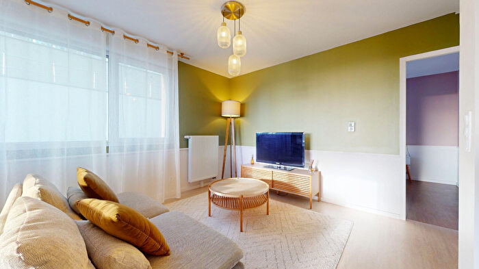 Appartement à louer - Besançon, Grette, Butte - 4 pièces - 3 chambres