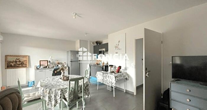 Appartement 3 pièces à Billère, Centre-ville, à vendre