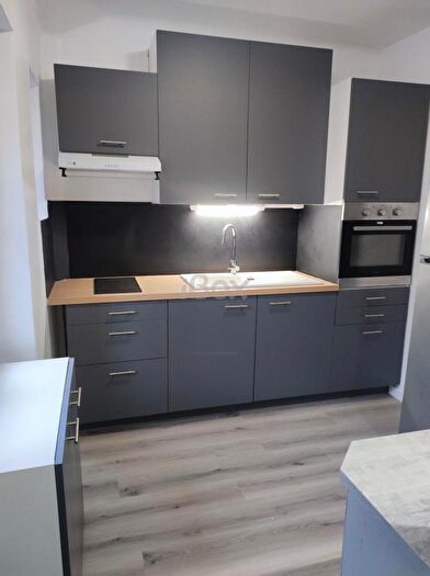 Appartement à louer - Toulon, Haute-ville - 3 pièces - 2 chambres