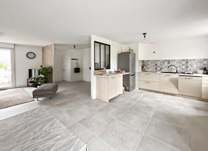 Maison à vendre - La Trinité-Surzur - 4 pièces - 3 chambres