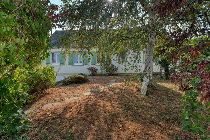 Maison 8 pièces à vendre à Limours