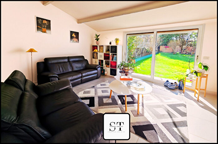 Maison à vendre - Saint-Sébastien-sur-Loire, Est - 6 pièces - 5 chambres