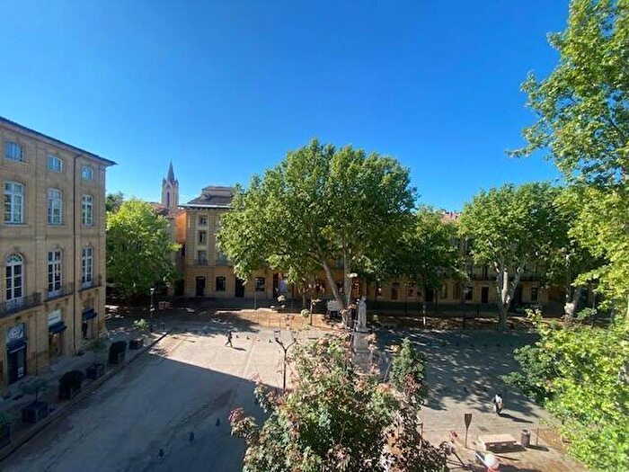 Appartement à louer - Centre Ville, Aix-en-Provence - 2 pièces - 1 chambre