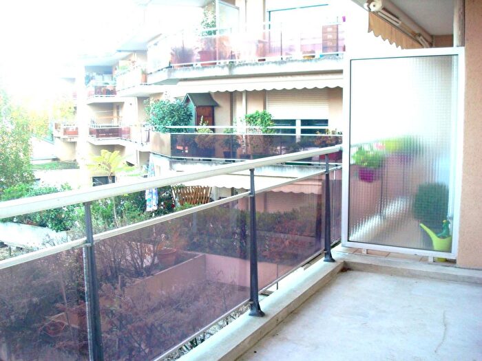 Appartement 3 pièces à Dijon, Montchapet, à louer