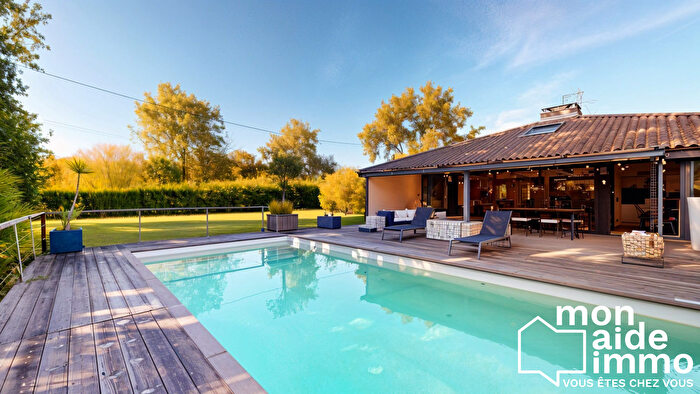 Maison 5 pièces à vendre à Latresne