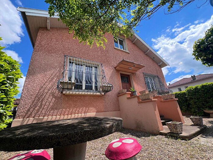 Maison 5 pièces à vendre à Décines-Charpieu, Bonneveau