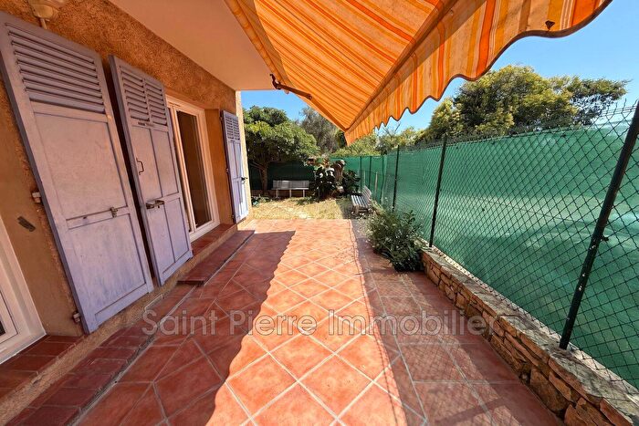 Appartement 3 pièces à Collettes Bréguières-Sud, Cagnes-sur-Mer, à louer