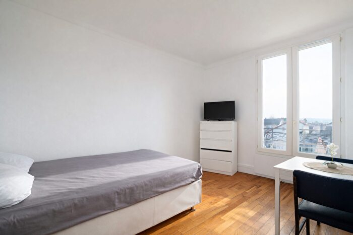 Appartement à vendre - Livry-Gargan, Gargan - 1 pièce - 1 chambre