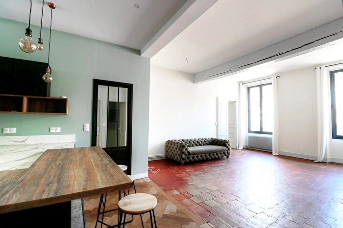 Appartement 3 pièces à Toulouse, Capitole, à louer