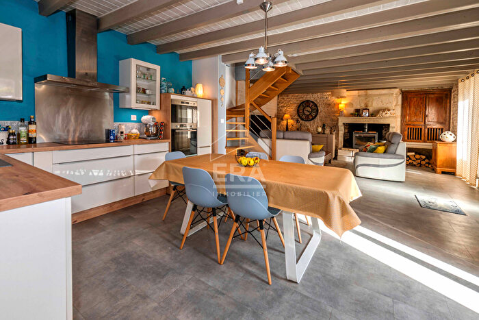 Maison à vendre - Échiré - 6 pièces - 3 chambres