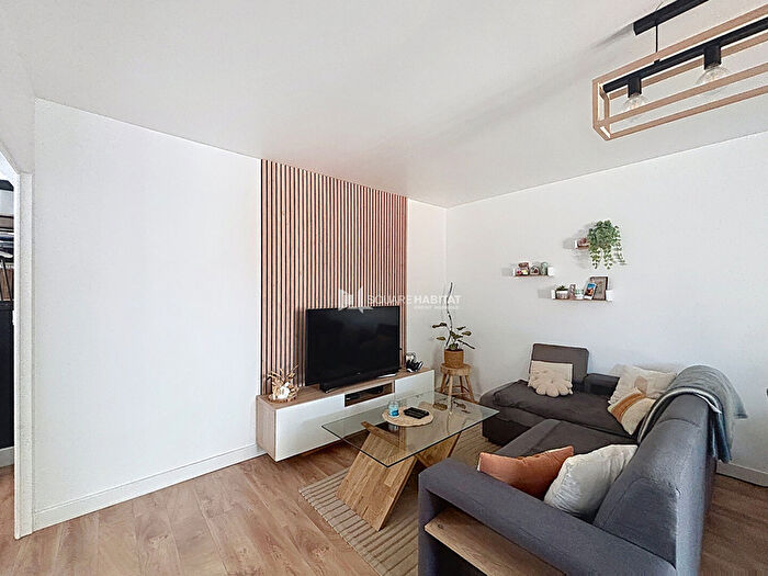 Maison 5 pièces à Saint-M'Hervon, à vendre