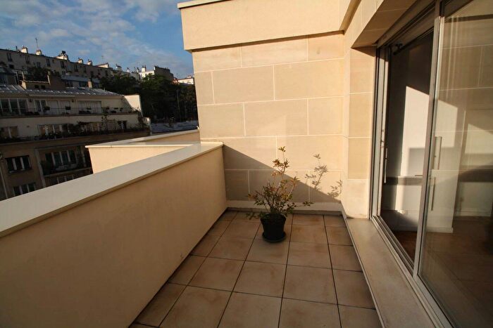 Clignancourt-Jules Joffrin, Paris 18ème arrondissement : Appartement 2 pièces à louer