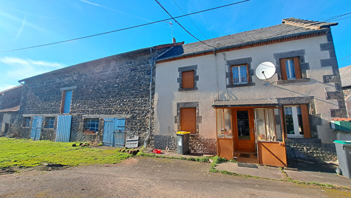 Maison à vendre - Manzat - 4 pièces - 3 chambres
