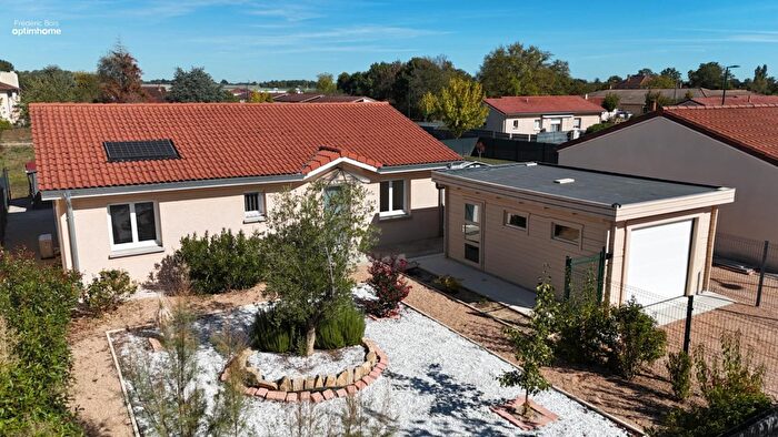 Maison 4 pièces à Vonnas, à vendre