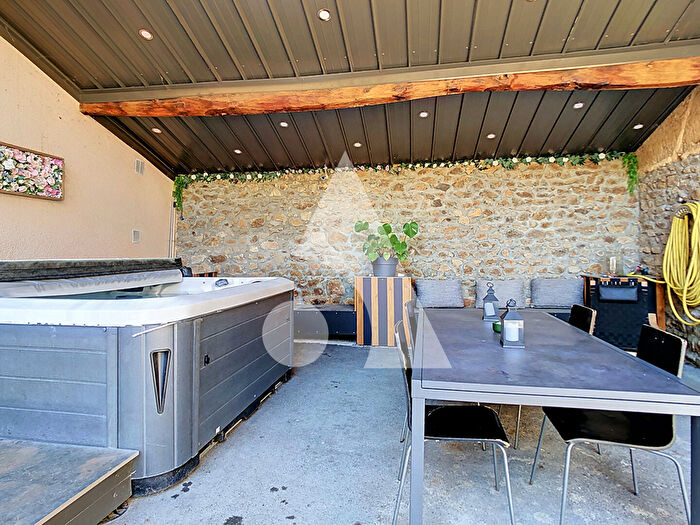 Maison 6 pièces à vendre à Saint-Denis-sur-Coise