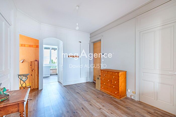 Appartement 4 pièces à vendre - Villeurbanne, Grand Clément