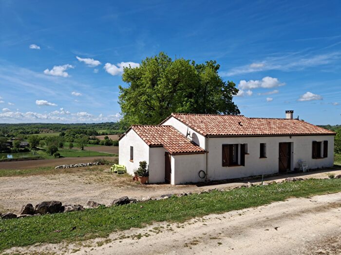 Maison à vendre - Castillonnès - 3 pièces - 2 chambres