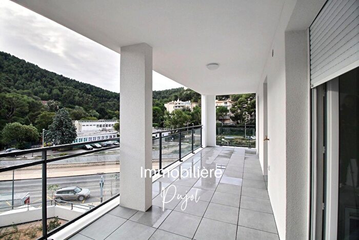 Appartement à louer - Marseille e , Le Redon - 3 pièces - 2 chambres