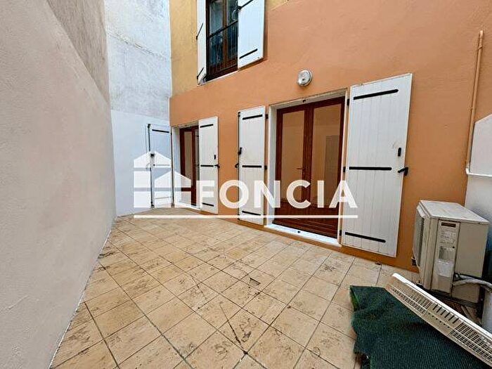 Appartement à louer - Bourg-Charité, Narbonne - 3 pièces - 2 chambres