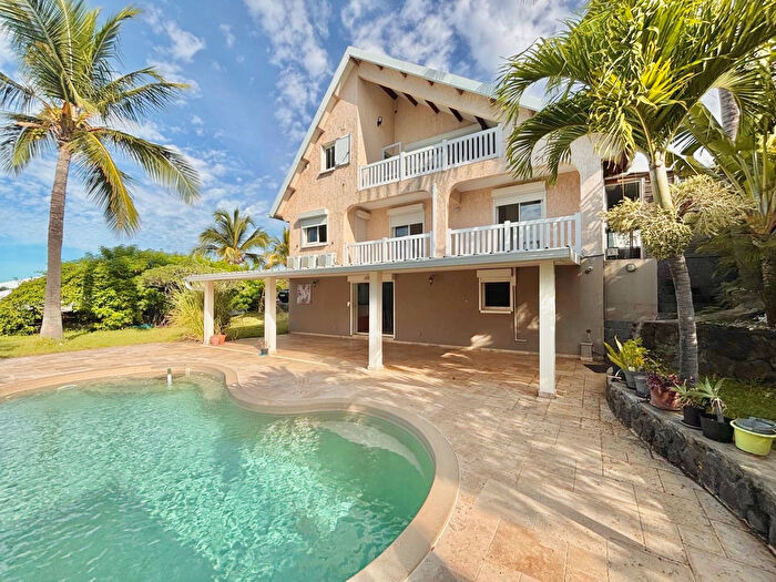 Maison à vendre - Saint-Leu, Pointe des Châteaux - 6 pièces - 5 chambres