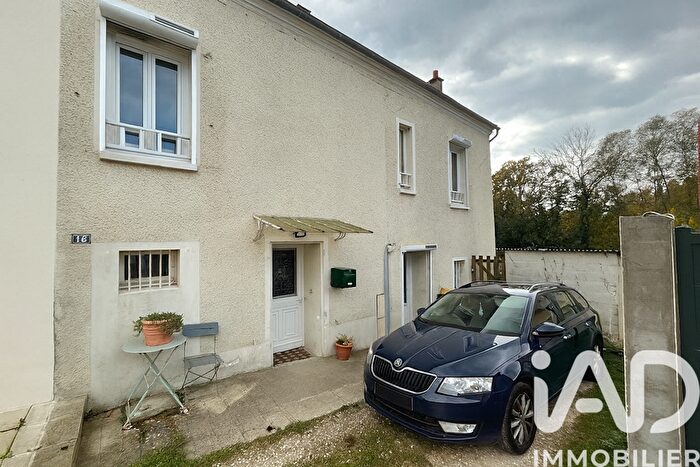 Maison à vendre - Étrépilly - 8 pièces - 5 chambres