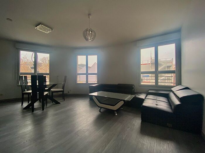 Appartement à louer - Puteaux - 3 pièces - 2 chambres