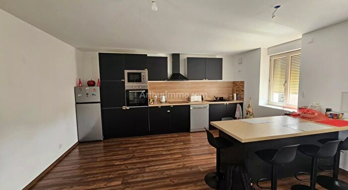 Appartement 3 pièces à Morestel, à vendre