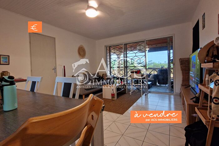 Appartement à vendre - Fort-de-France - 5 pièces - 4 chambres