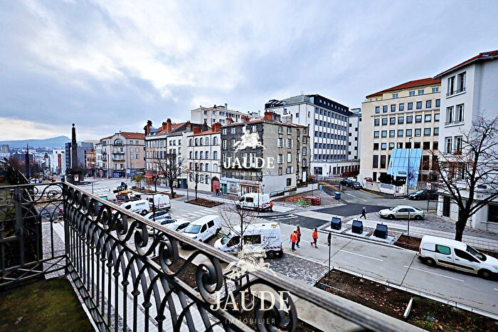 Appartement à vendre - Clermont-Ferrand, Delille, Cathédrale, La Gare - 3 pièces - 2 chambres