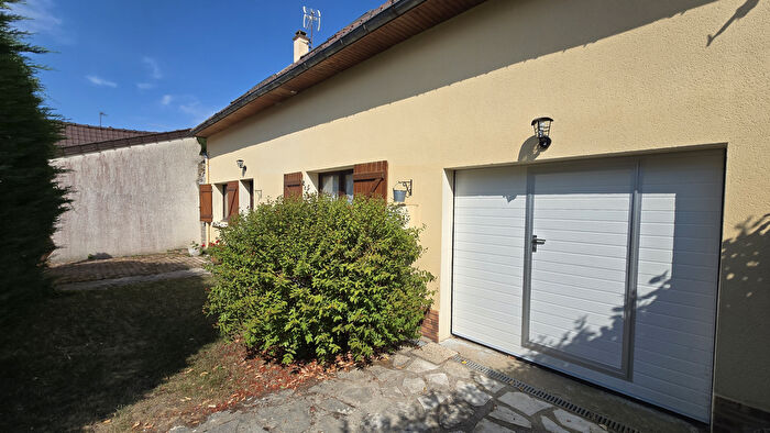 Maison 6 pièces à vendre à Pecqueuse