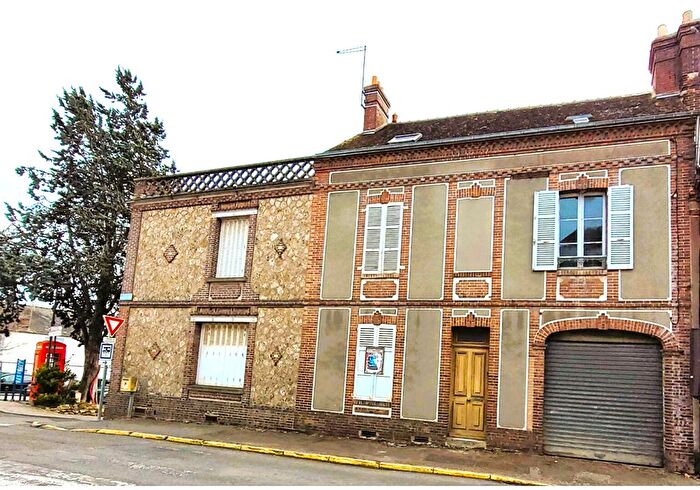 Maison à vendre - Nonancourt - 8 pièces - 6 chambres