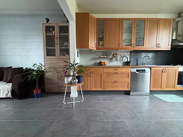 Maison à vendre - Gretz-Armainvilliers - 4 pièces - 3 chambres