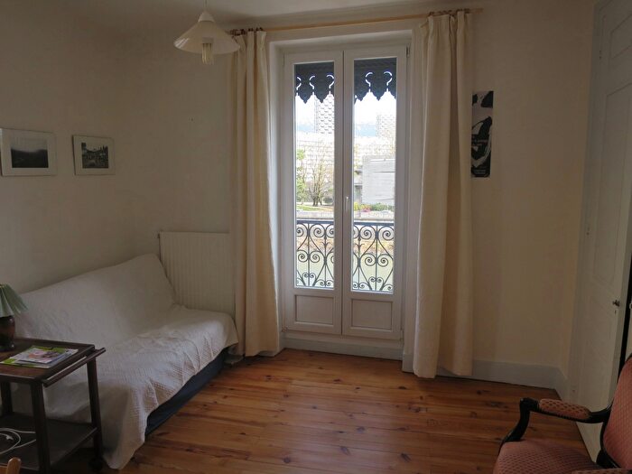Appartement à louer - Grenoble, Saint Laurent - 1 pièce