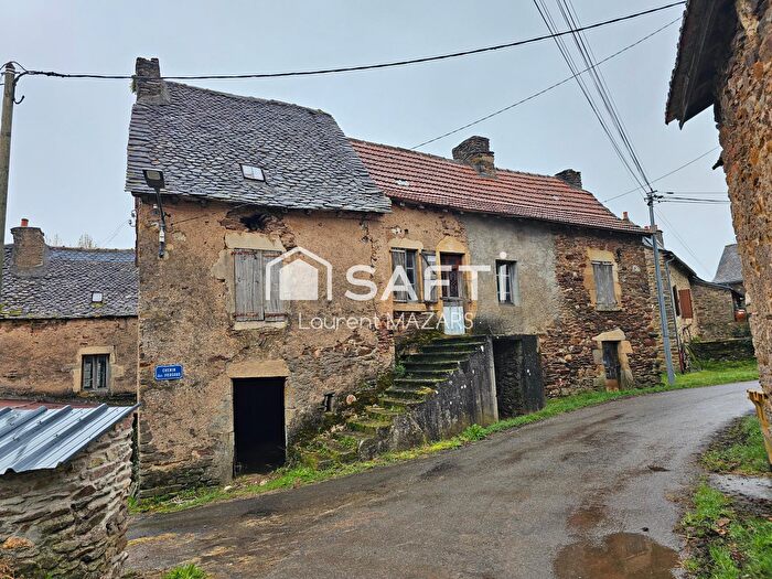 Maison à vendre - Rignac - 10 pièces - 4 chambres