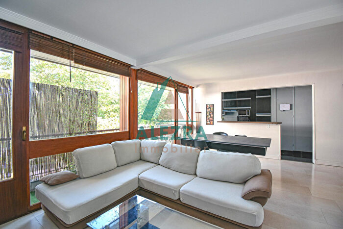 Appartement à vendre - La Celle-Saint-Cloud, La Jonchère - 4 pièces - 3 chambres