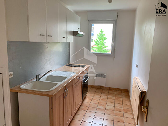 Appartement 2 pièces à Neuilly-sur-Marne, Bourg ancien, Pré Fleuri, Rives de Neuilly, à louer