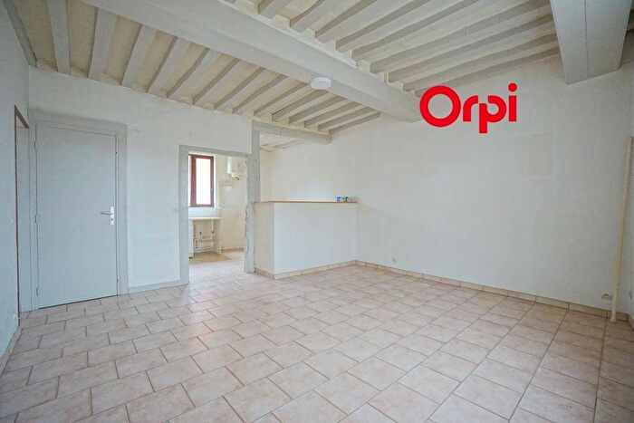 Centre Ville, Bernay : Appartement 3 pièces à louer