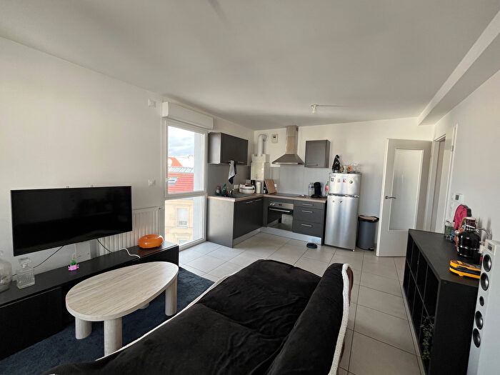 Reims, Clairmarais, Charles Arnould : Appartement 2 pièces à vendre